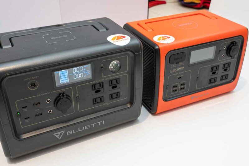 BLUETTI 200W折りたたみソーラーパネルPV200！高耐久高効率発電ポータブルソーラー！ - ぜつえんアウトドア